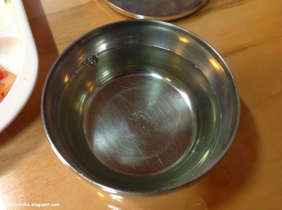 Makanan dan Benda yang Tidak Boleh Dimasukkan ke dalam Microwave Makanan dan Benda yang Tidak Boleh Dimasukkan ke dalam Microwave