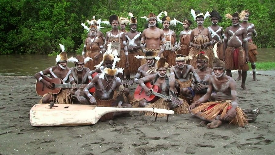 Kehidupan Suku Asmat Di Pedalaman Papua